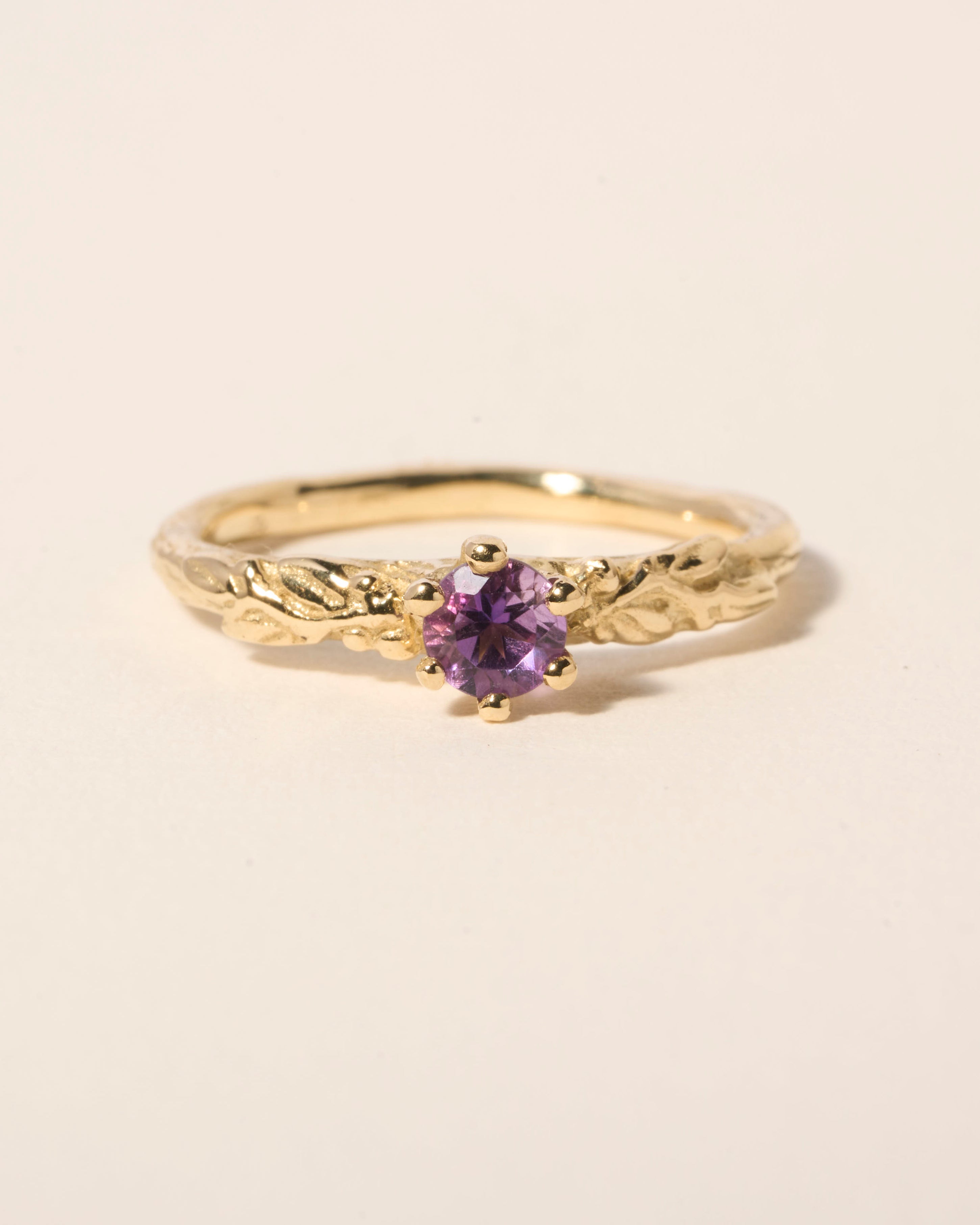 Ring Amélie met amethyst– Nadine Kieft Jewelry Amsterdam